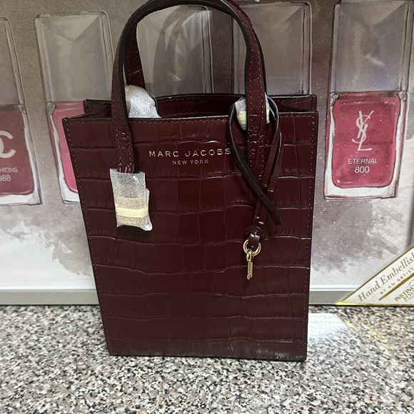 Marc Jacobs | Bags | The Great Buyers Appreciation Marc Jacobs Vs Dior ...